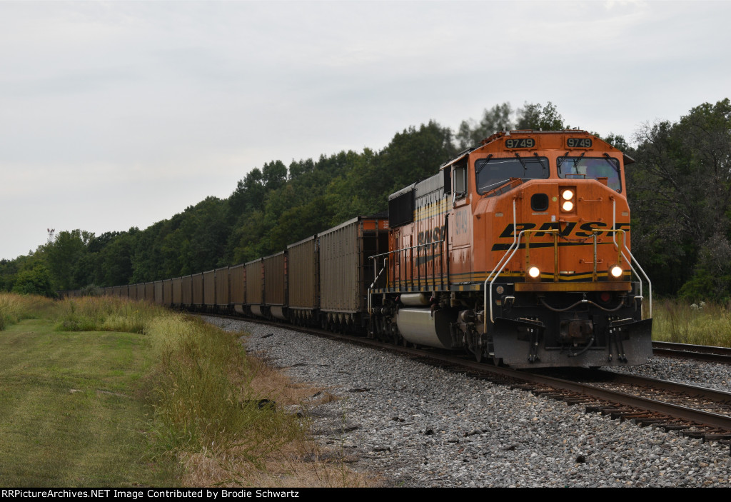 BNSF 9749
